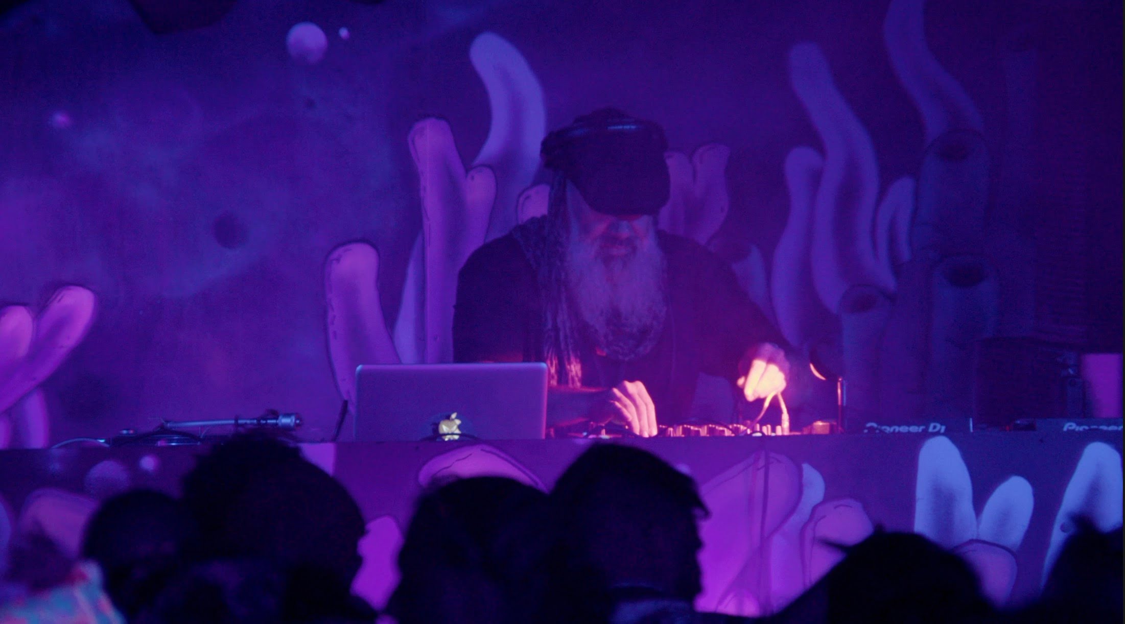 Dylan C - live ON AIR